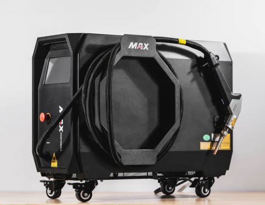 POSTE A SOUDER LASER 1500W - Conso Metal